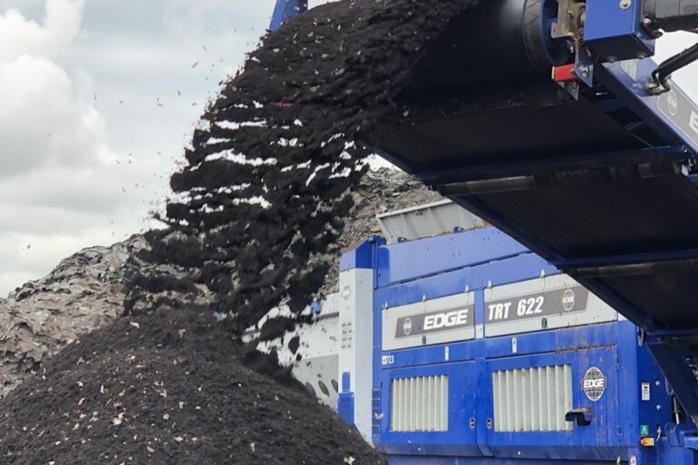 How does we recycle your old roof and what are the benefits?